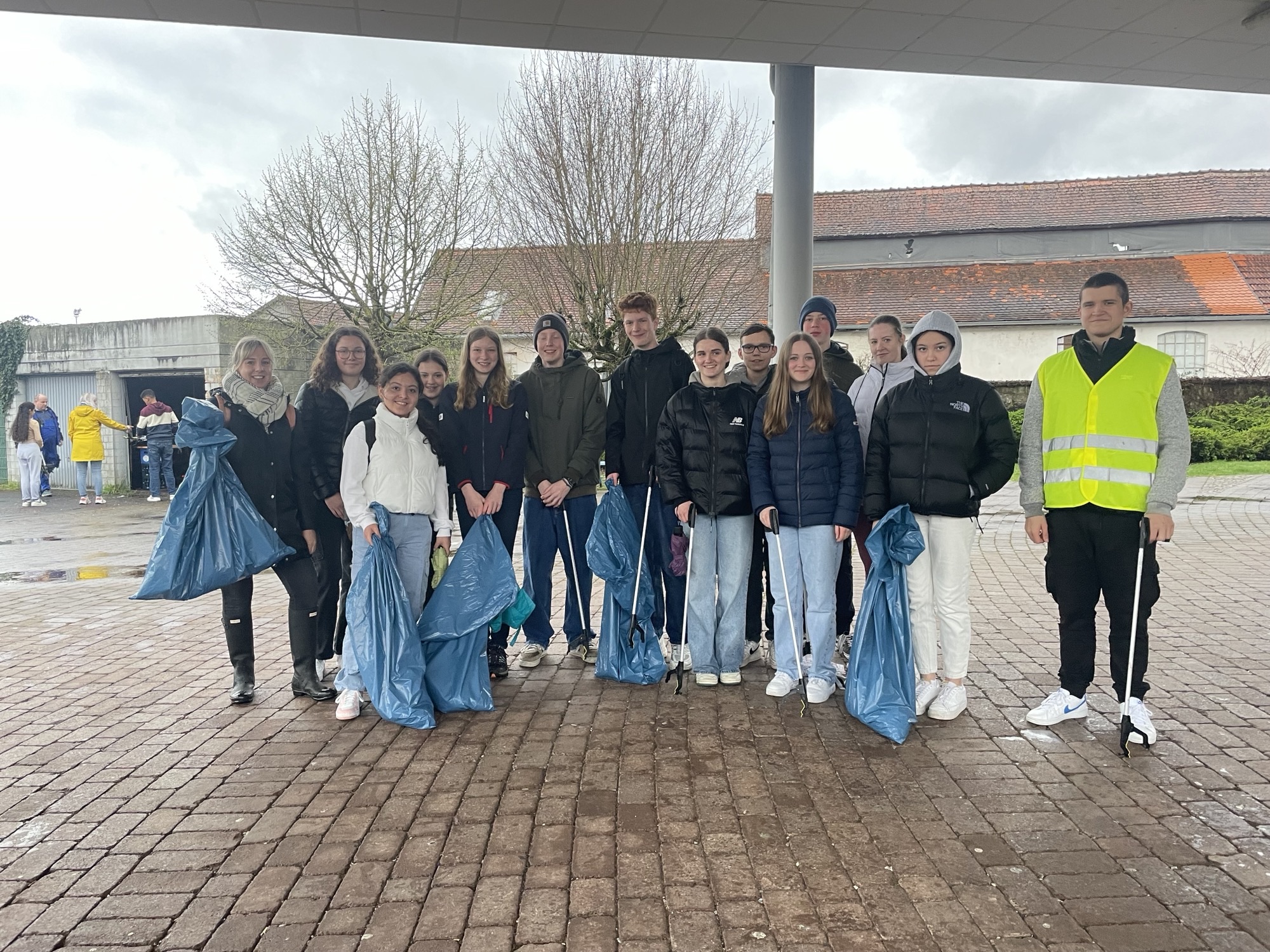 „Friday for Sauberkeit” an der FAG - FAG Schule Wächtersbach